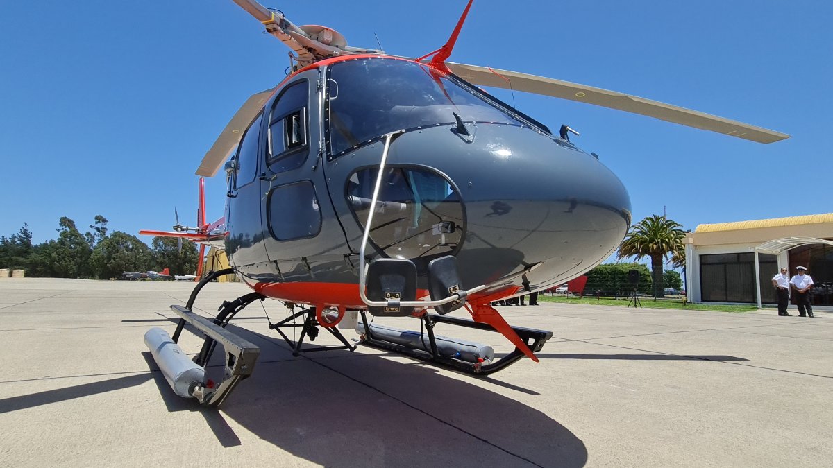 Armada incorporó cuarto helicóptero para rescates y seguridad en el mar